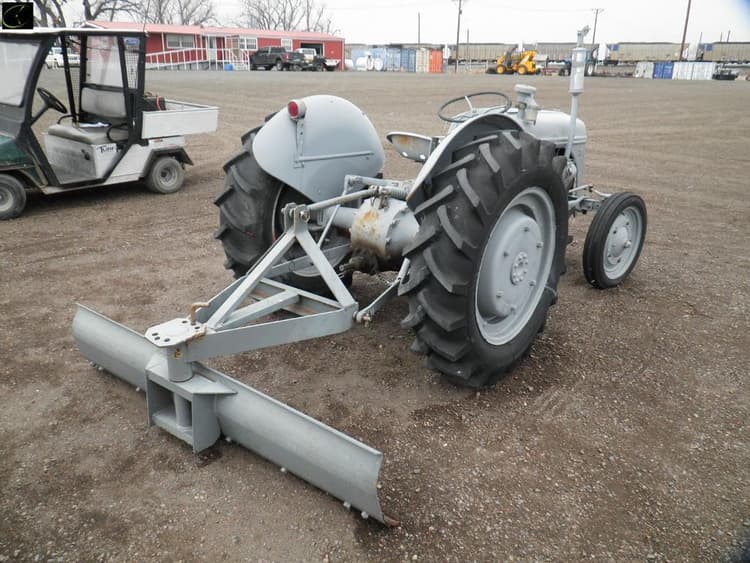 1941 Ford 9N Tractors Less than 40 HP for Sale | Tractor Zoom