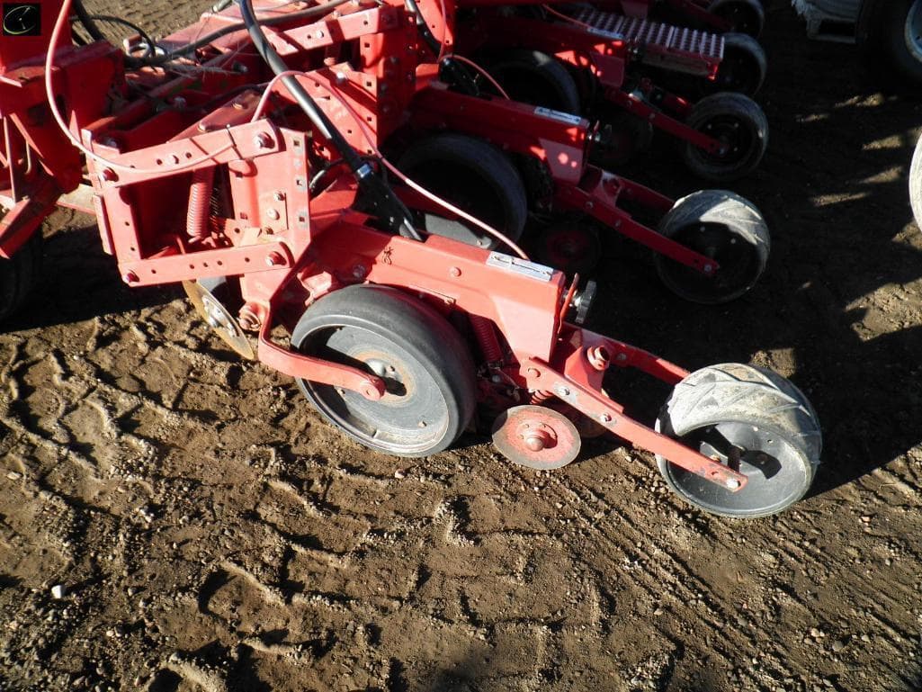Case IH 900 Cyclo Air Planting Planters for Sale | Tractor Zoom
