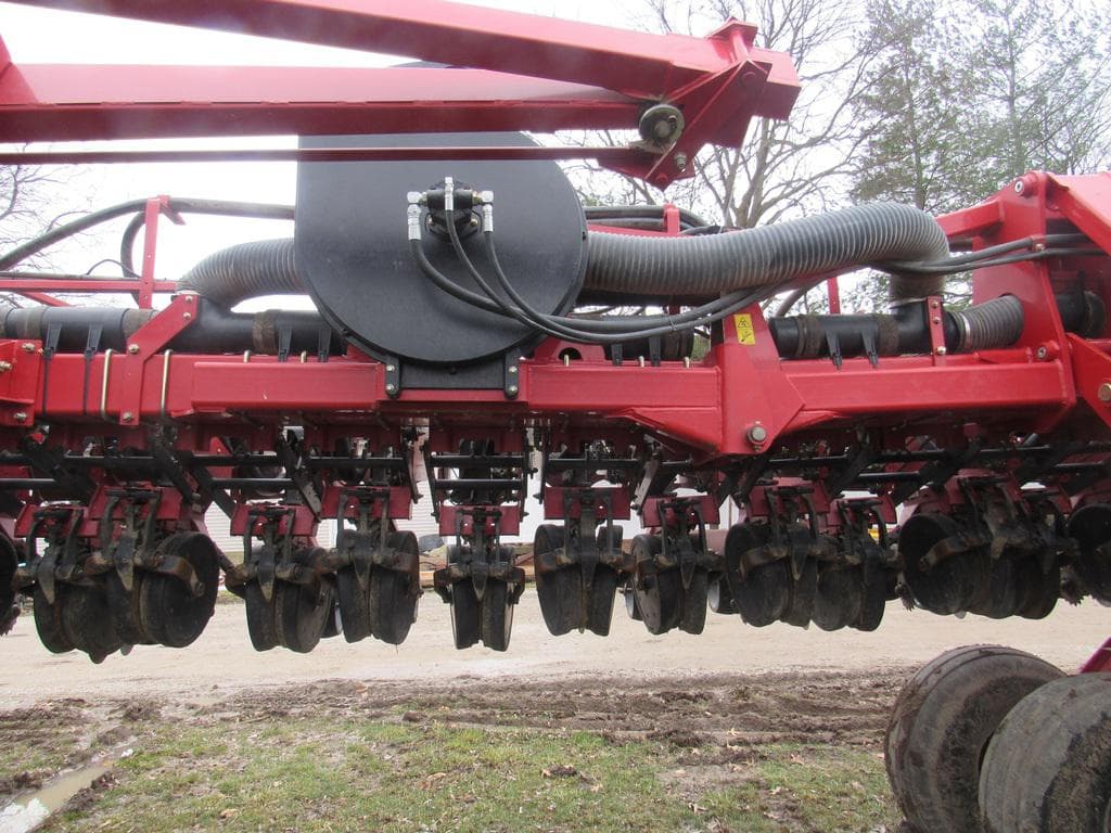 Case IH 1245 Planting Planters for Sale | Tractor Zoom