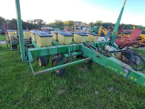 SOLD - John Deere 7000 Lot No. 8290 Planting with 4 Rows | Tractor Zoom