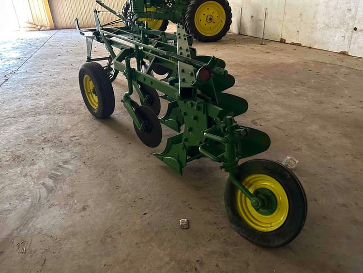 John Deere Undetermined Tillage Plows for Sale | Tractor Zoom