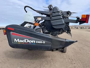 SOLD - 2011 MacDon D60-S Lot No. 17 Harvesting with 30 ft | Tractor Zoom