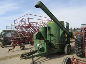 SOLD - John Deere 700 Lot No. 414 Hay and Forage | Tractor Zoom