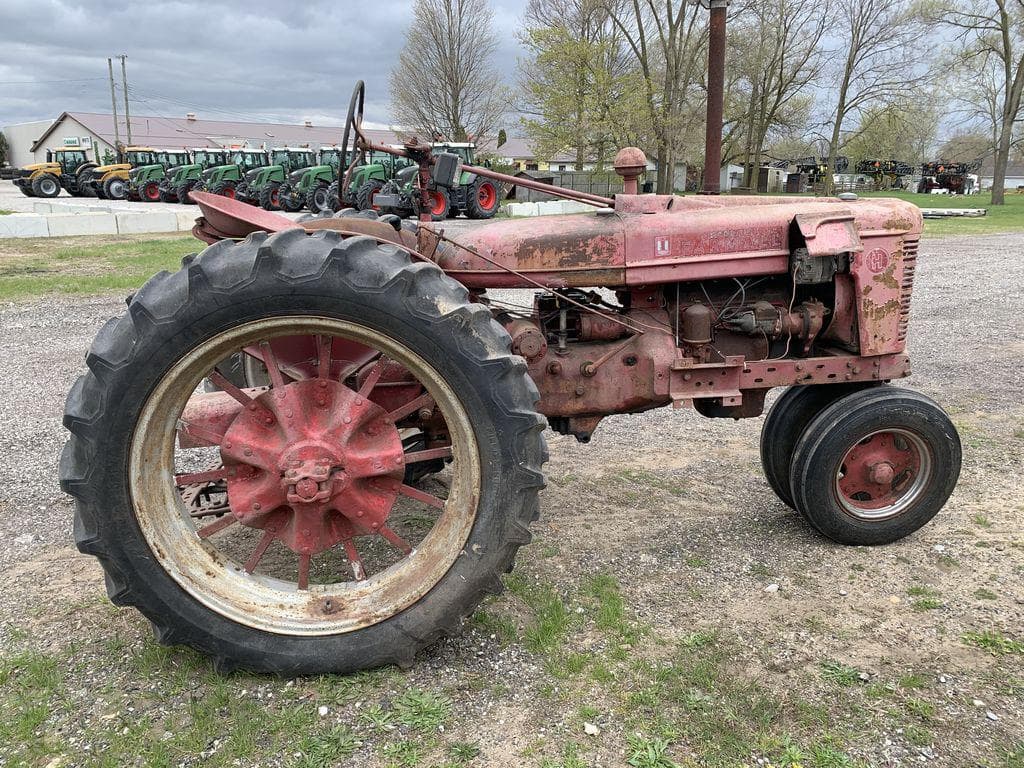 1943 Farmall H Tractors Less than 40 HP for Sale | Tractor Zoom