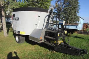 SOLD - 2005 Penta 4120-HD Lot No. 1343 Hay and Forage | Tractor Zoom