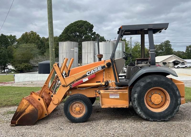 SOLD - 2006 Case 570MXT Construction with 1,326 Hrs | Tractor Zoom