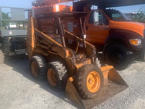 SOLD - Case 1840 Skid Steer, spare rim/tire, 5 foot bucket, quick ...