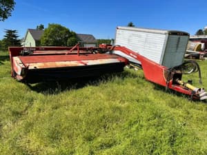 SOLD - New Idea 5212 Lot No. 109 Hay and Forage | Tractor Zoom