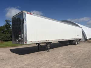 SOLD - 2015 Great Dane Champion Classic CL Lot No. 53903 Other ...