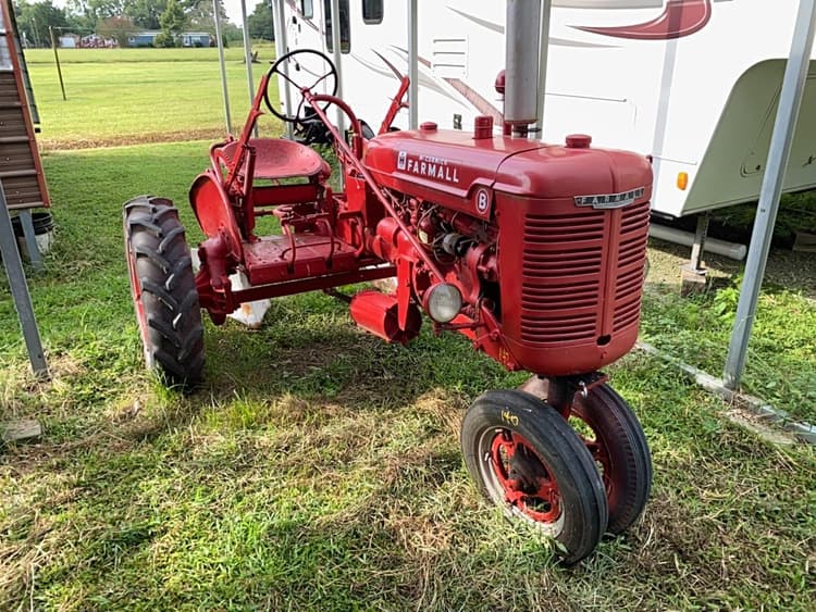 Farmall B Tractors Less than 40 HP for Sale | Tractor Zoom