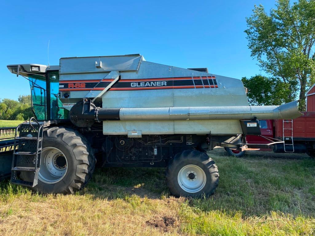 Gleaner R62 Combines Class 6 for Sale | Tractor Zoom
