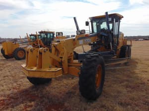 SOLD - 2005 John Deere 770D Lot No. 117 Construction with 11,041 Hrs ...