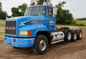 SOLD - 1995 Mack CH613 Lot No. MF9678 Other Equipment with 105,686 mi ...
