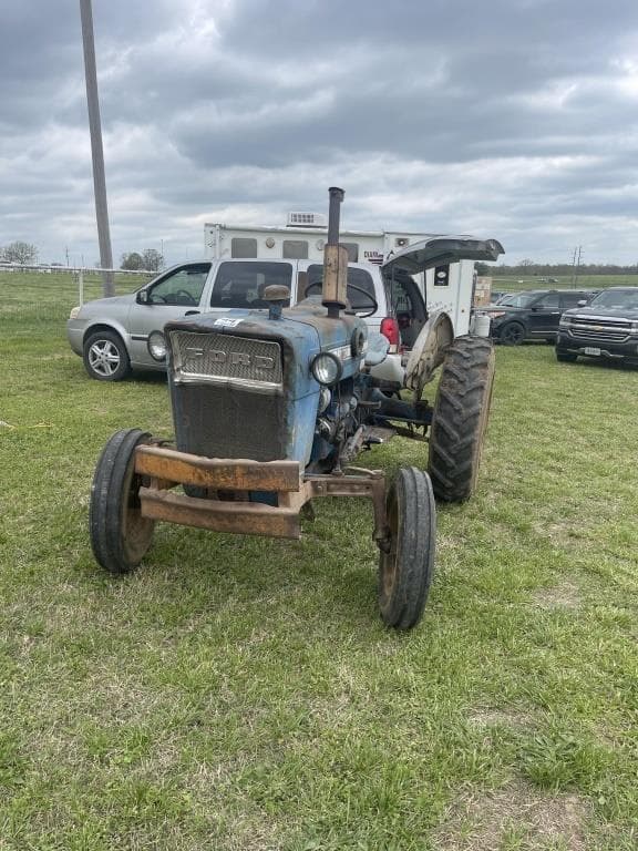 Ford 2000 Tractors Less than 40 HP for Sale | Tractor Zoom