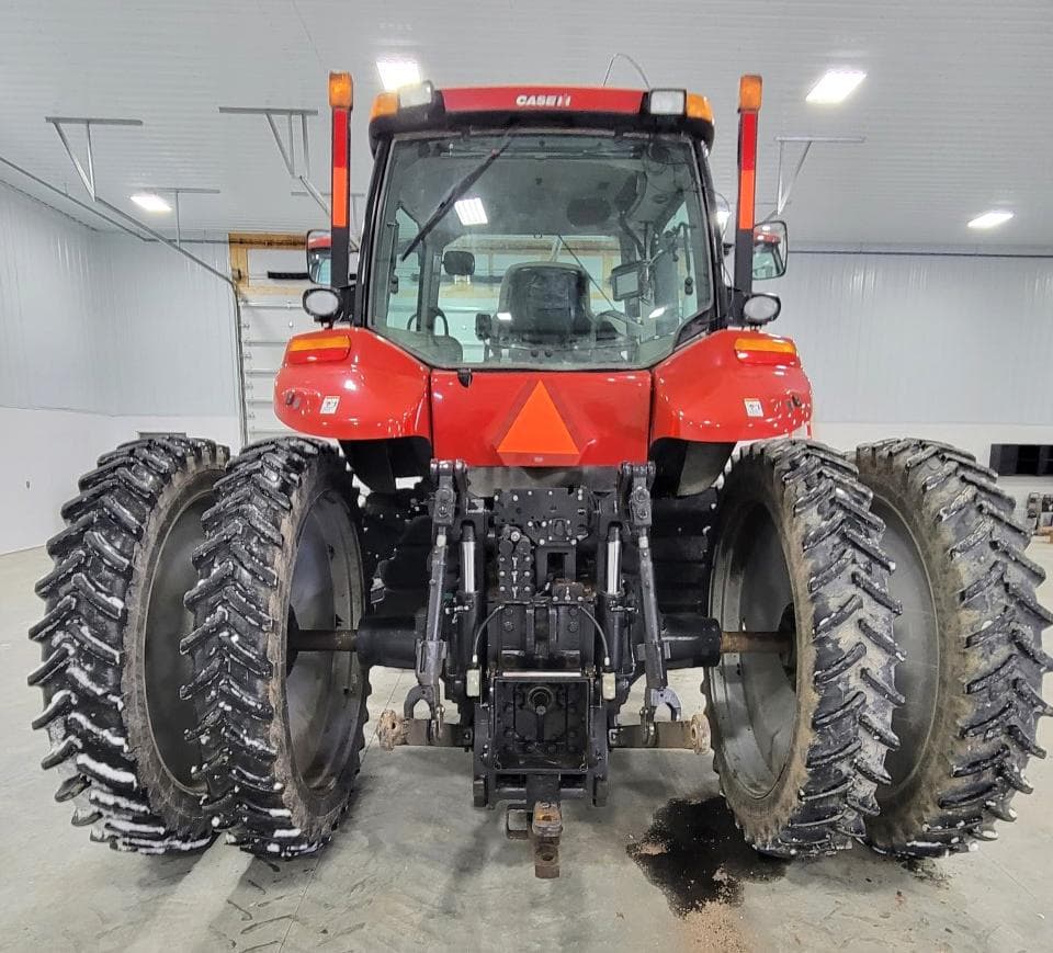 2013 Case IH Magnum 260 Tractors 175 to 299 HP for Sale | Tractor Zoom