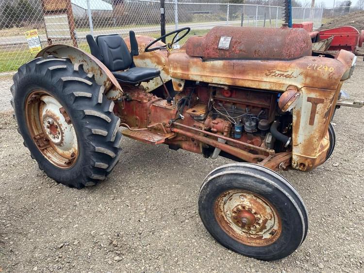 Ford 600 Tractors Less than 40 HP for Sale | Tractor Zoom