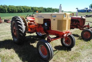 SOLD - J.I. Case 600 Lot No. 555 Tractors with 4,276 Hrs | Tractor Zoom