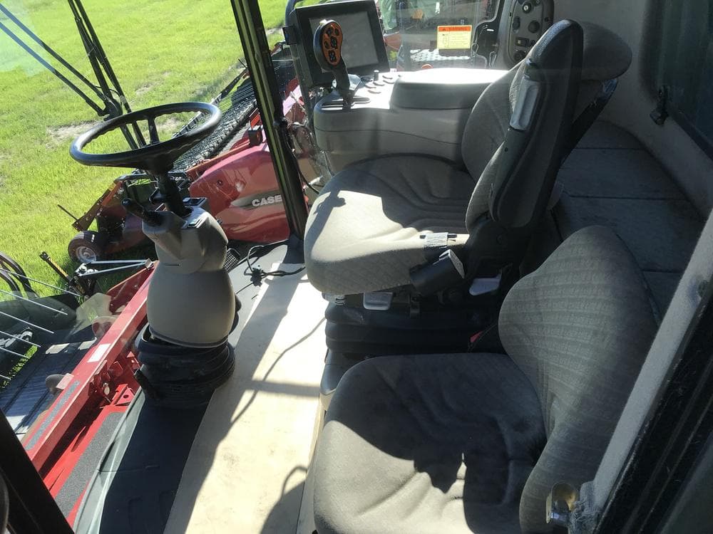 Tractor Zoom - Case IH AFX 8010