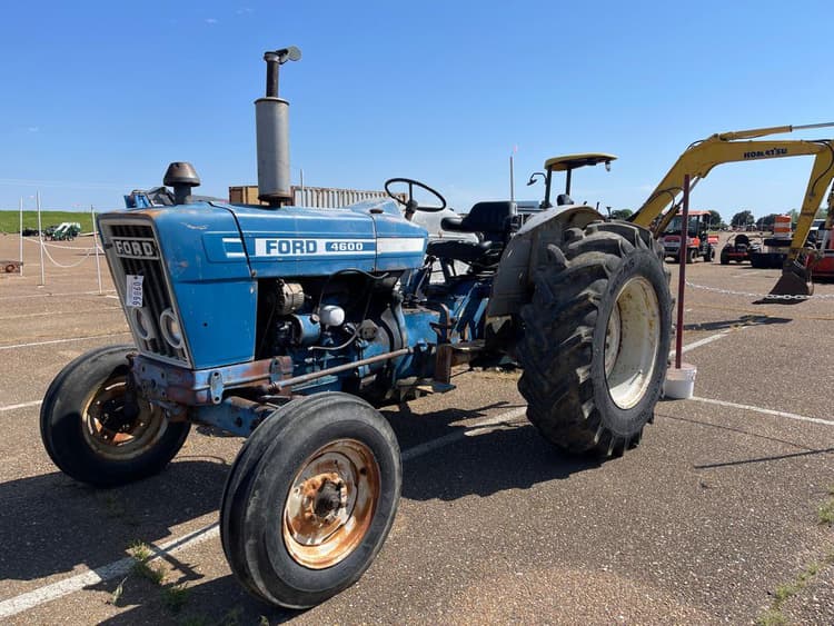 SOLD - Ford 4600 Tractors 40 to 99 HP | Tractor Zoom