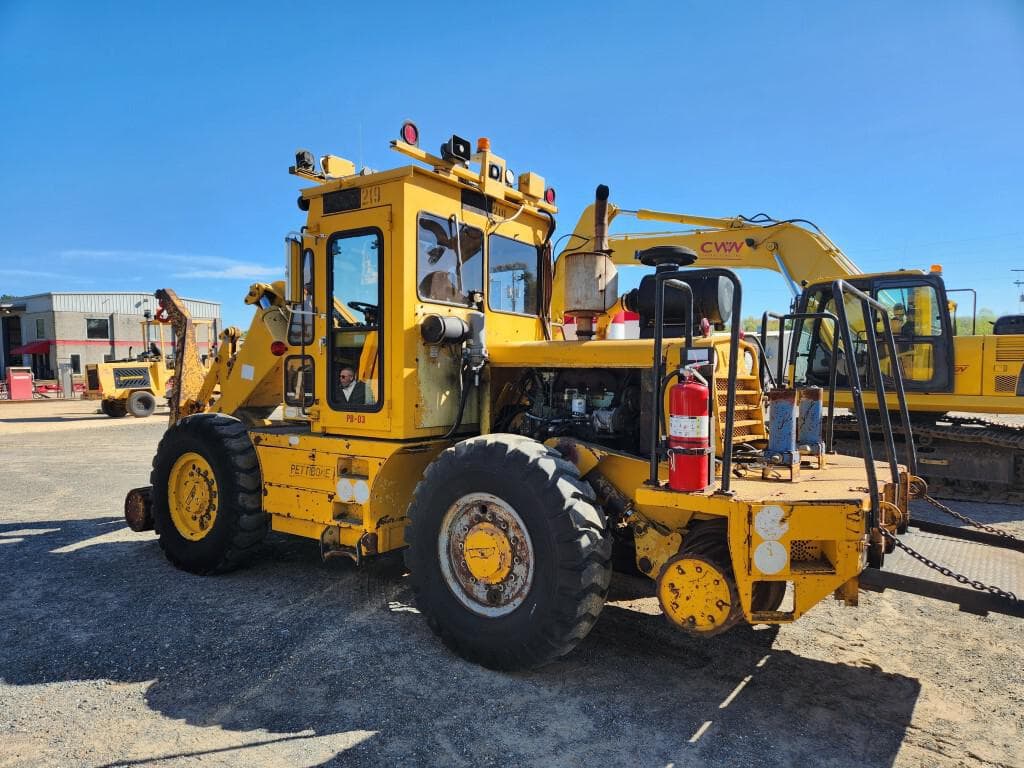 Pettibone 441C Construction Other for Sale | Tractor Zoom