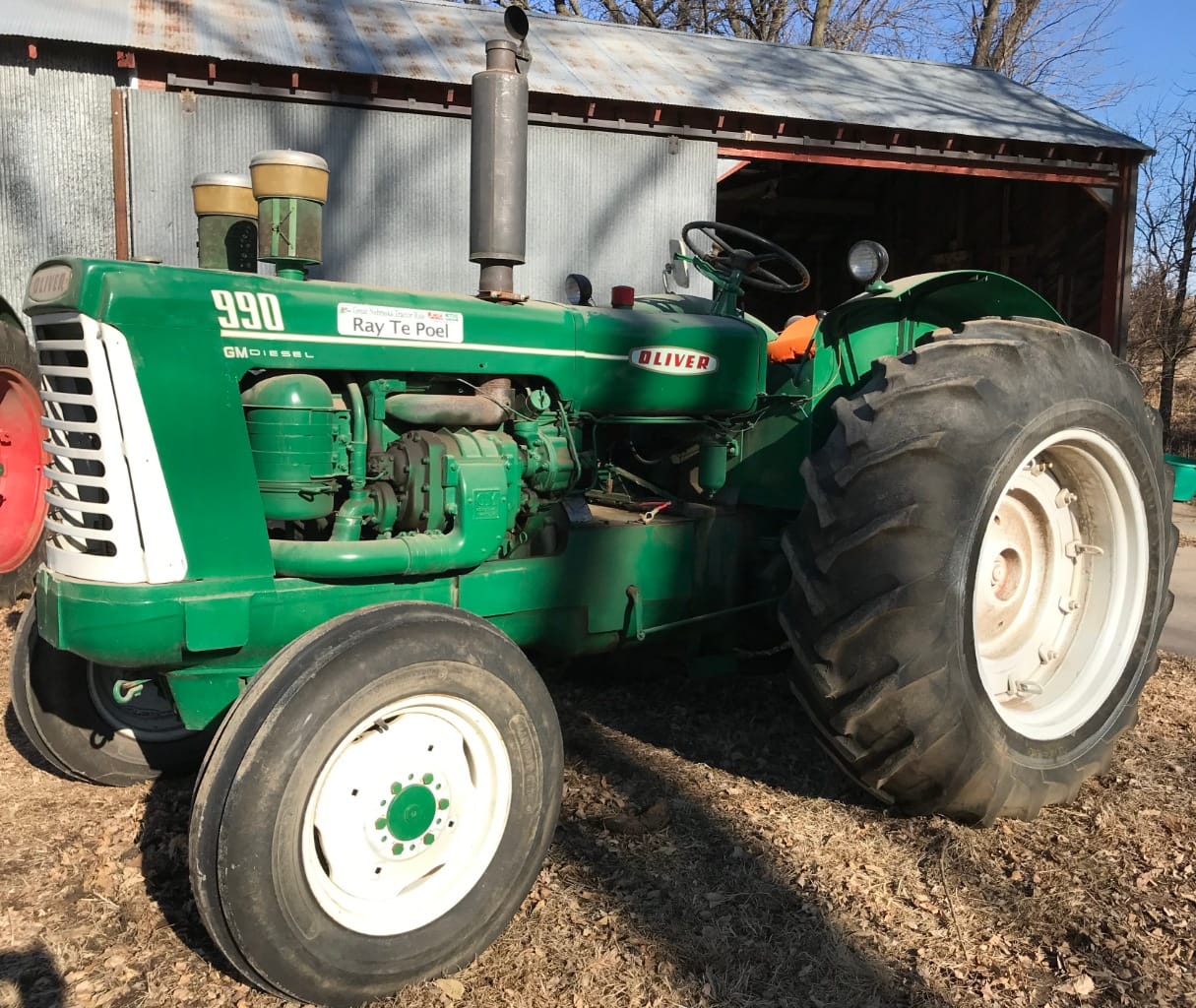 SOLD - 1959 Oliver 990 Tractors with 88 HP | Tractor Zoom