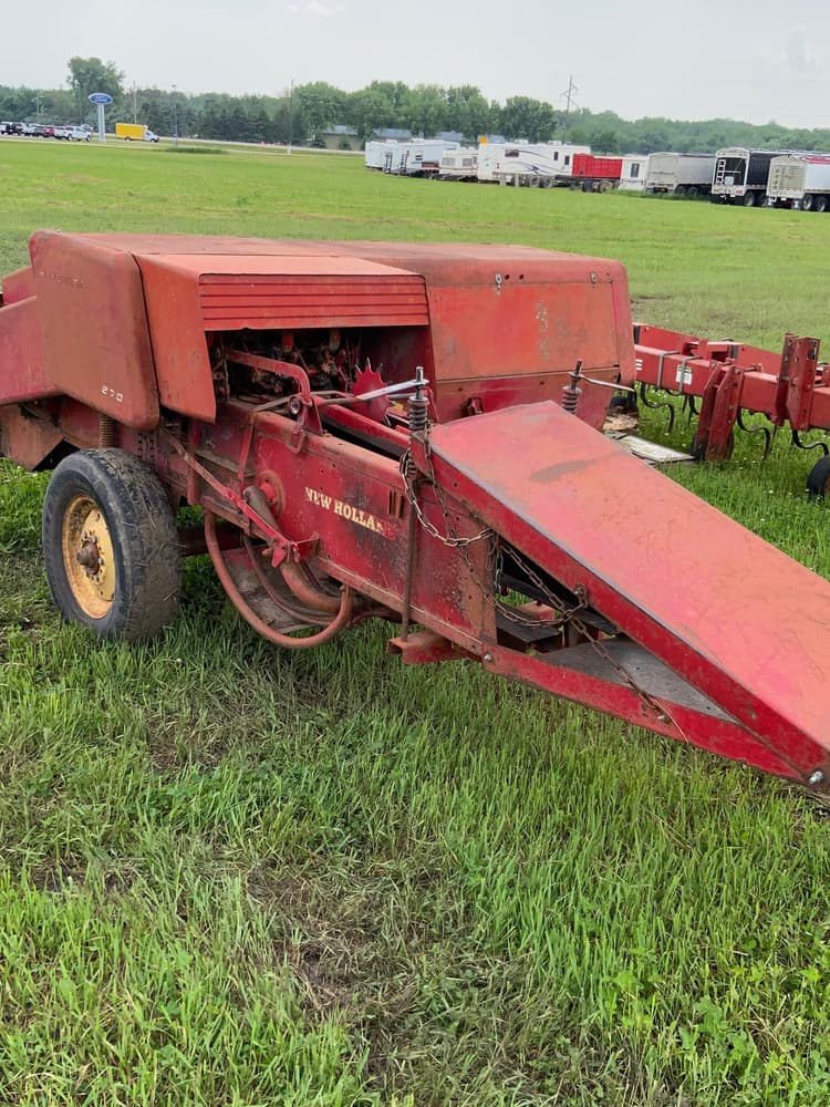 New Holland 270 Hay and Forage Balers - Square for Sale | Tractor Zoom