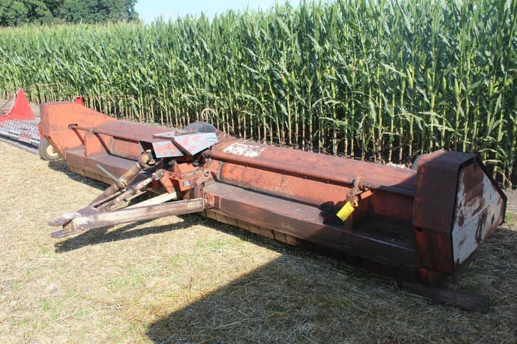 SOLD - New Idea 828 Hay and Forage Mowers - Flail/Stalk Choppers ...