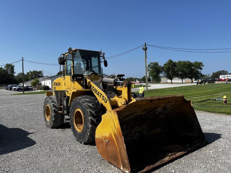 SOLD - Komatsu WA250-6 Construction Wheel Loaders | Tractor Zoom