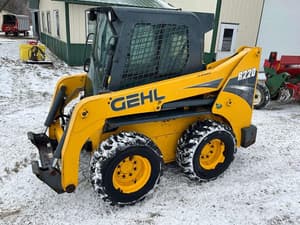 SOLD - Gehl R220 Lot No. 19012 Construction with 3,808 Hrs | Tractor Zoom