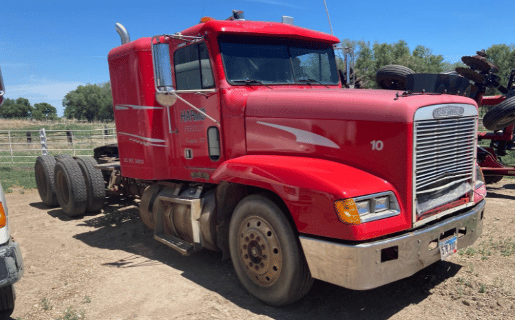 1993 Freightliner FLD120 Other Equipment Trucks for Sale | Tractor Zoom