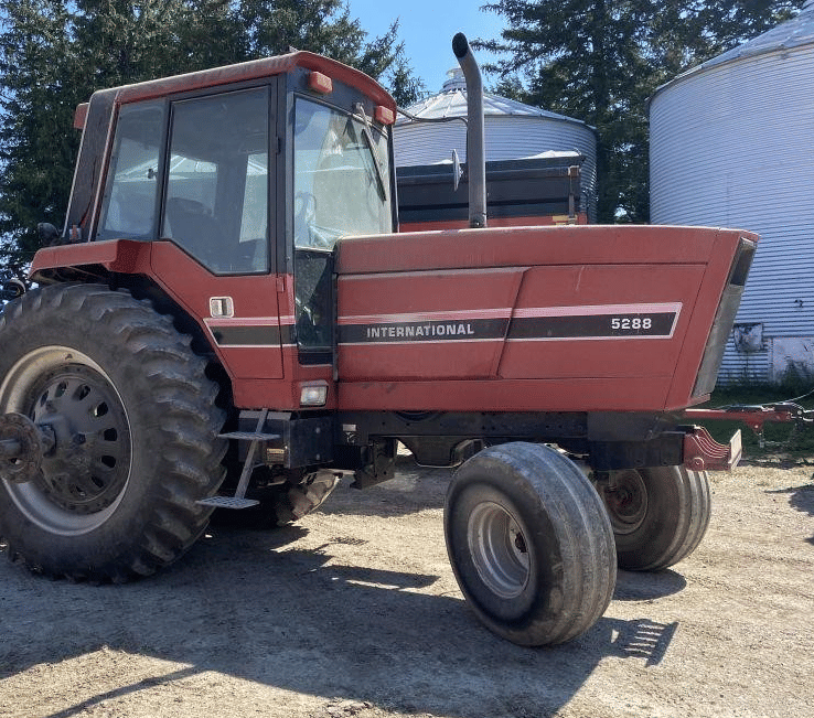 International Harvester 5288 Tractors 175 to 299 HP for Sale | Tractor Zoom