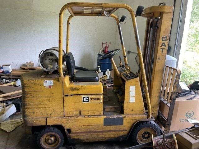 SOLD - Caterpillar T50B Lot No. 9b72fd60-eaf8-11eb-98f8-12a8d3193fd4 ...