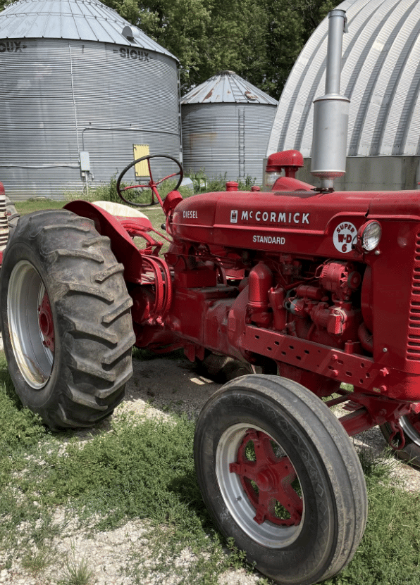 McCormick-Deering Super WD-6 Tractors 40 to 99 HP for Sale | Tractor Zoom