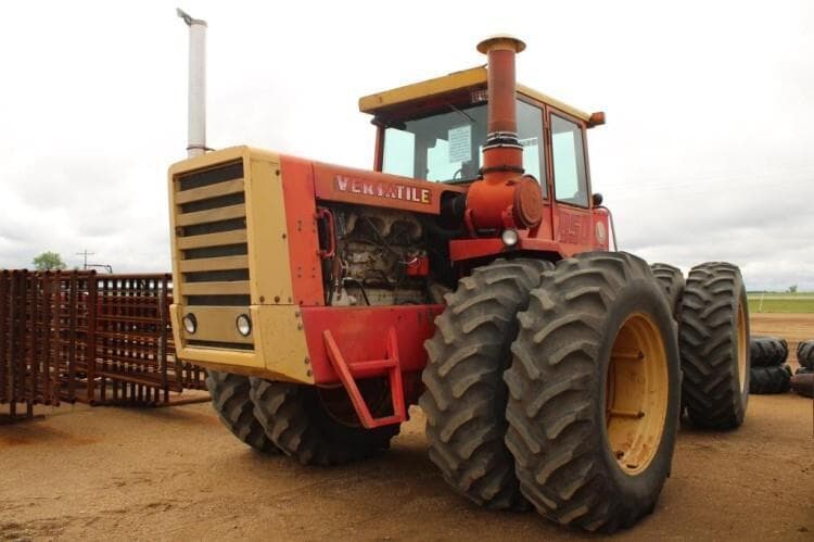 SOLD - 1976 Versatile 850 Tractors 175 to 299 HP | Tractor Zoom