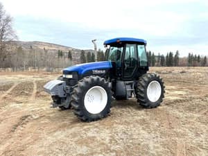 SOLD - New Holland TV140 Lot No. da92ac5f-4323-11ec-ac98-0246304ce823 ...