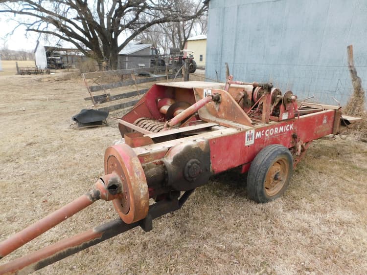 International Harvester 46 Hay and Forage Balers - Square for Sale ...