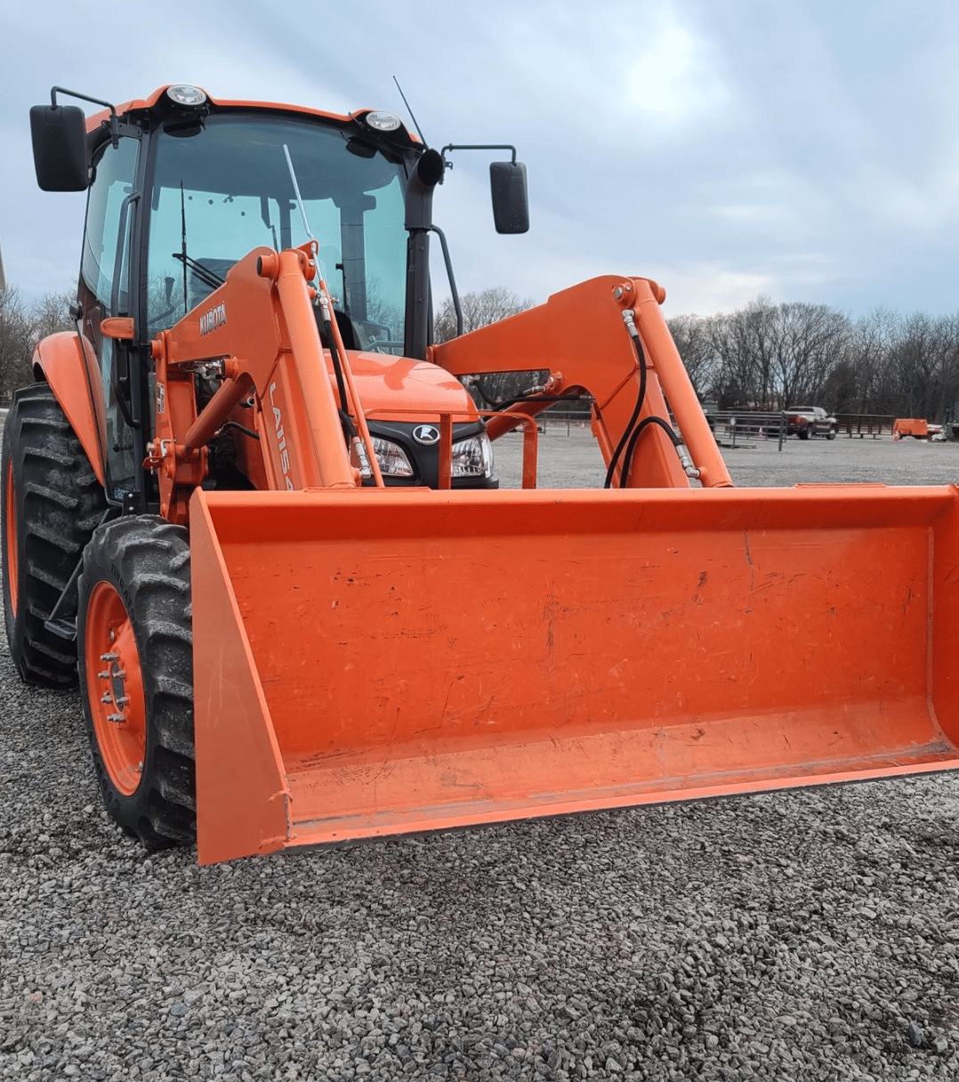 Tractor Zoom - 2018 Kubota M6060