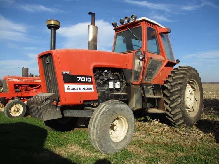 SOLD - Allis Chalmers 7010 Tractors 100 to 174 HP | Tractor Zoom