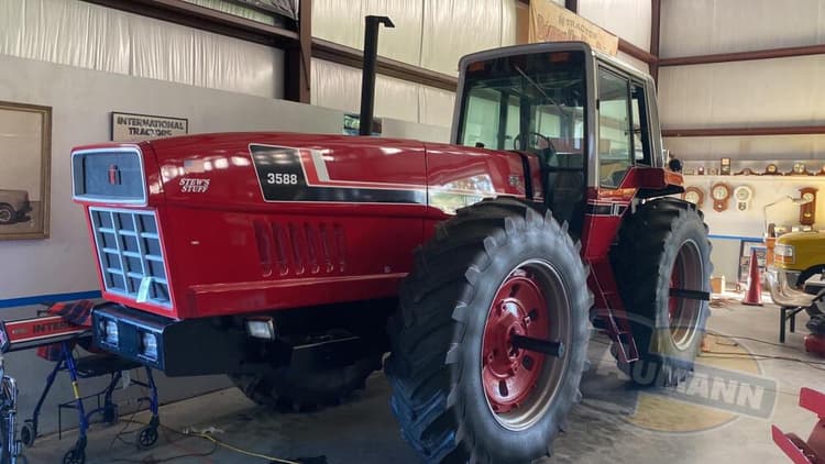 SOLD - International Harvester 3588 Tractors 100 to 174 HP | Tractor Zoom