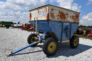 SOLD - DMI D400 Lot No. 54-142 Harvesting | Tractor Zoom