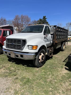 SOLD - 2000 FORD F650 SINGLE AXLE STAKE TRUCK XLT SUPER DUTY, CAT ...