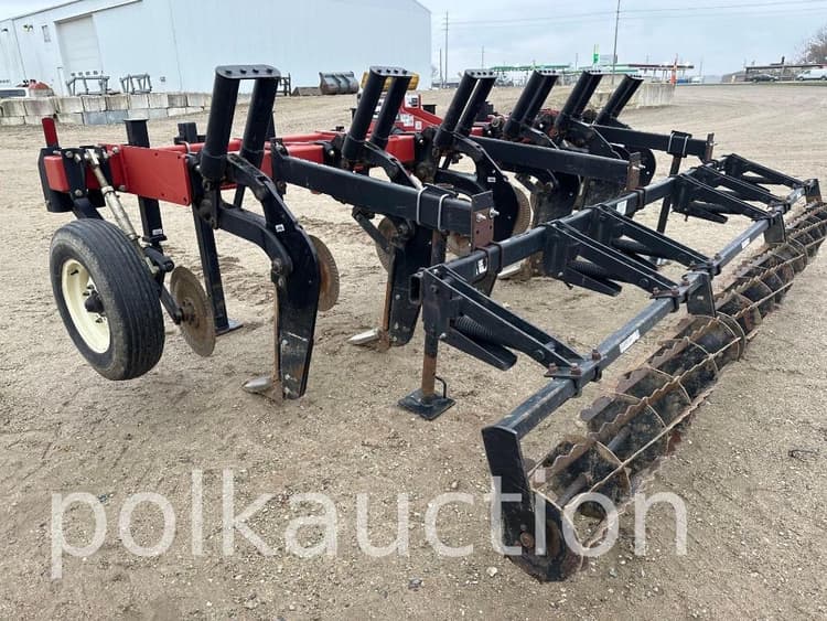 Unverferth Zone-Builder 130 Tillage Rippers for Sale | Tractor Zoom