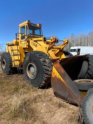 SOLD - 1971 Michigan 125B Lot No. 17642 Construction with --- Hrs ...