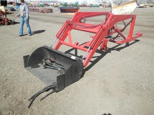 SOLD - New Idea PL5 Lot No. 7122 Other Equipment | Tractor Zoom