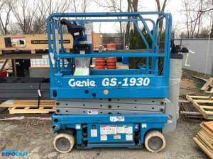 SOLD - 2002 Genie GS-1930 Lot No. 14393 Construction with --- Hrs ...
