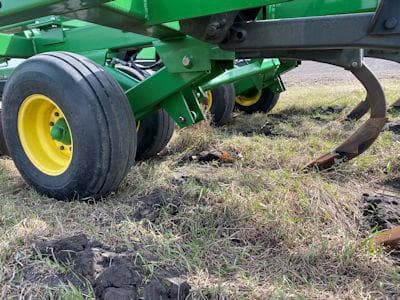 John Deere 2700 Tillage Disk Rippers for Sale | Tractor Zoom
