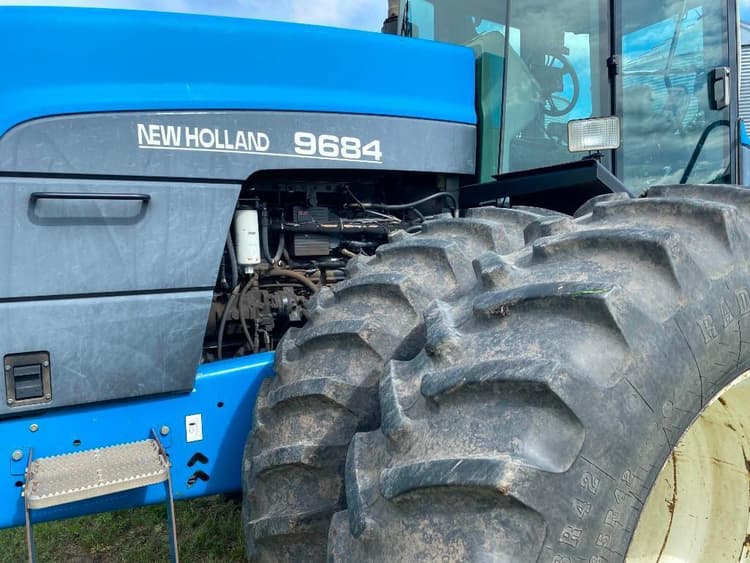 2000 New Holland 9684 Tractors 300 to 424 HP for Sale | Tractor Zoom