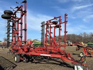 SOLD - Case IH 4300 Lot No. 22922 Tillage with 34 ft | Tractor Zoom