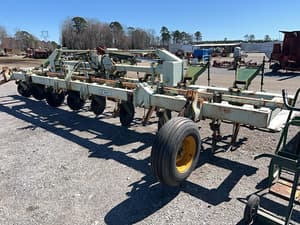 SOLD - KMC Strip Till Lot No. 907-MI Tillage with 8 Rows | Tractor Zoom
