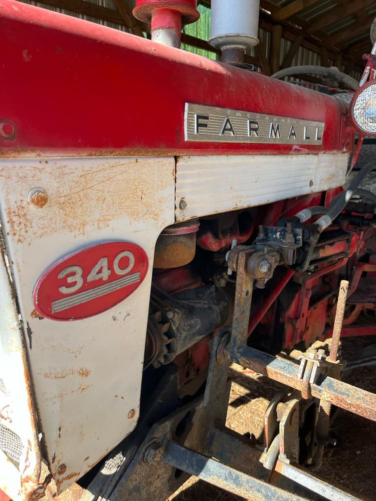 Farmall 340 Tractors 40 to 99 HP for Sale | Tractor Zoom